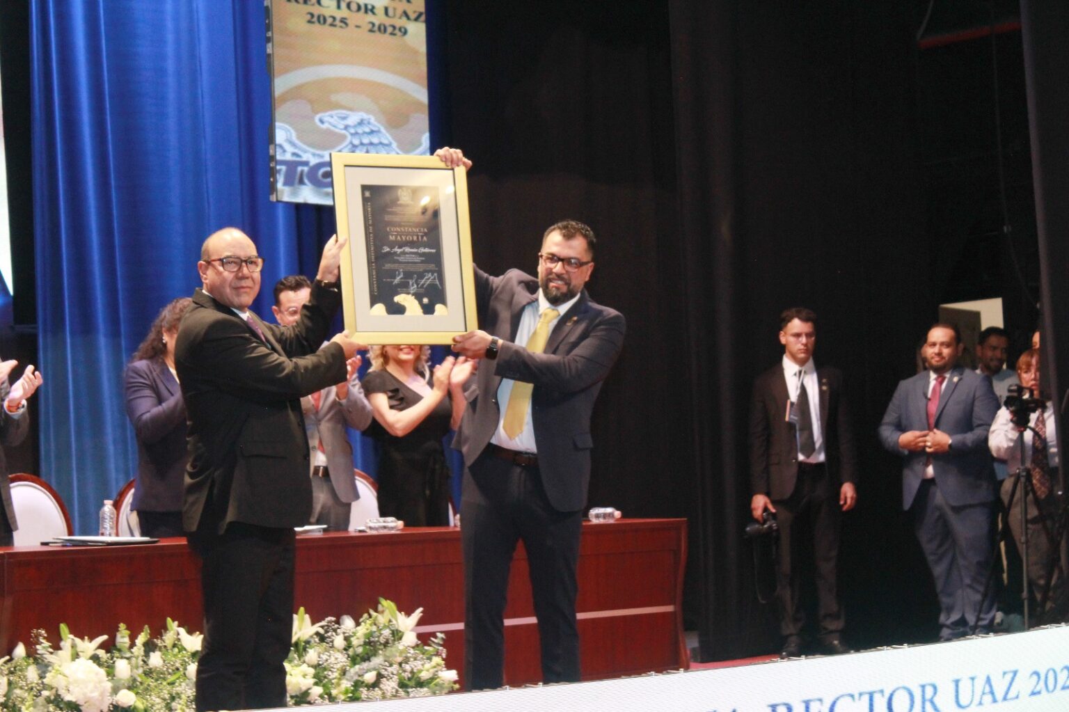 Informe y mensaje Final del Rector Juan Armando Flores de la Torre Toma ...